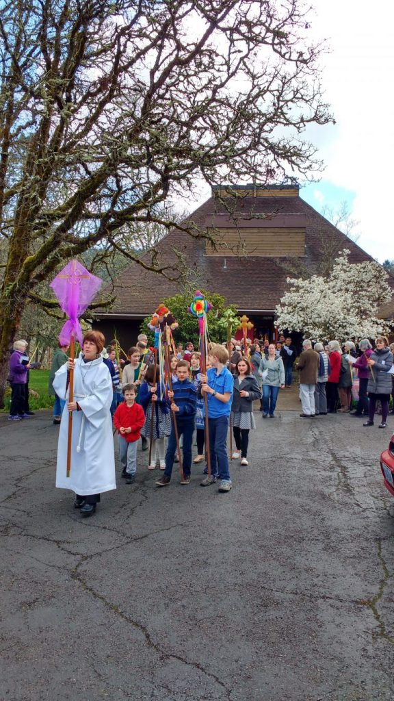 Procession – Episcopal Church of the Resurrection